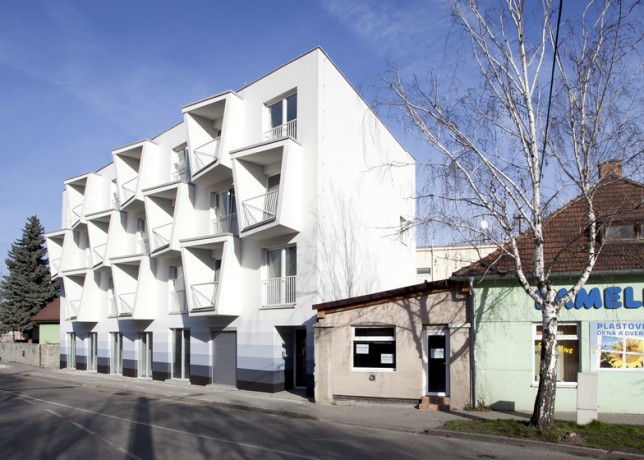 North Star Apartments By Nice Architects Features Angular Balconies 9095