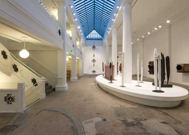 Hauser And Wirth Opens La Gallery Designed By Selldorf Architects