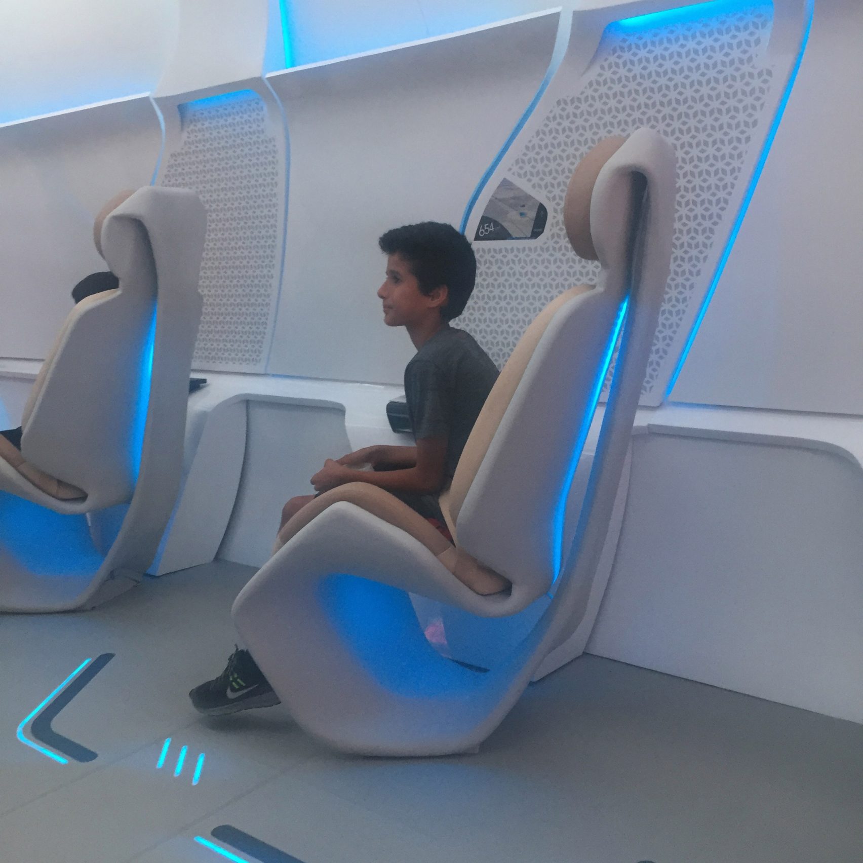 Virgin Unveils First Prototype Of Hyperloop One Passenger Pod 9954