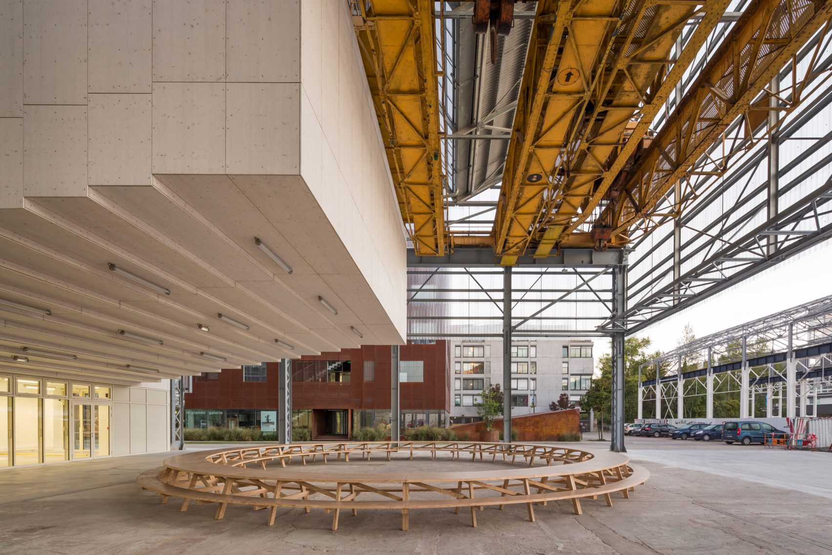 Franklin Azzi Architecture converts Nantes warehouses into art school ...