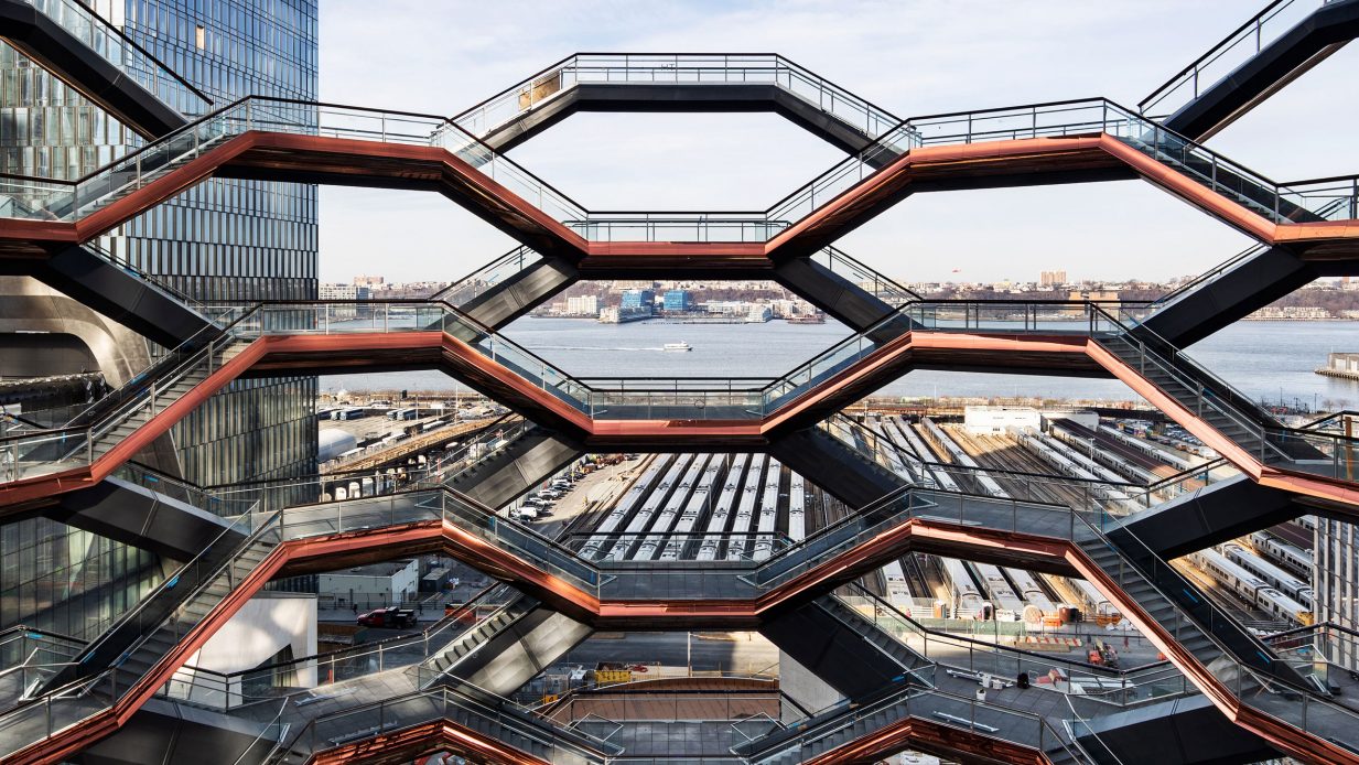 Heatherwick's Vessel set to reopen with "floor-to-ceiling steel mesh"