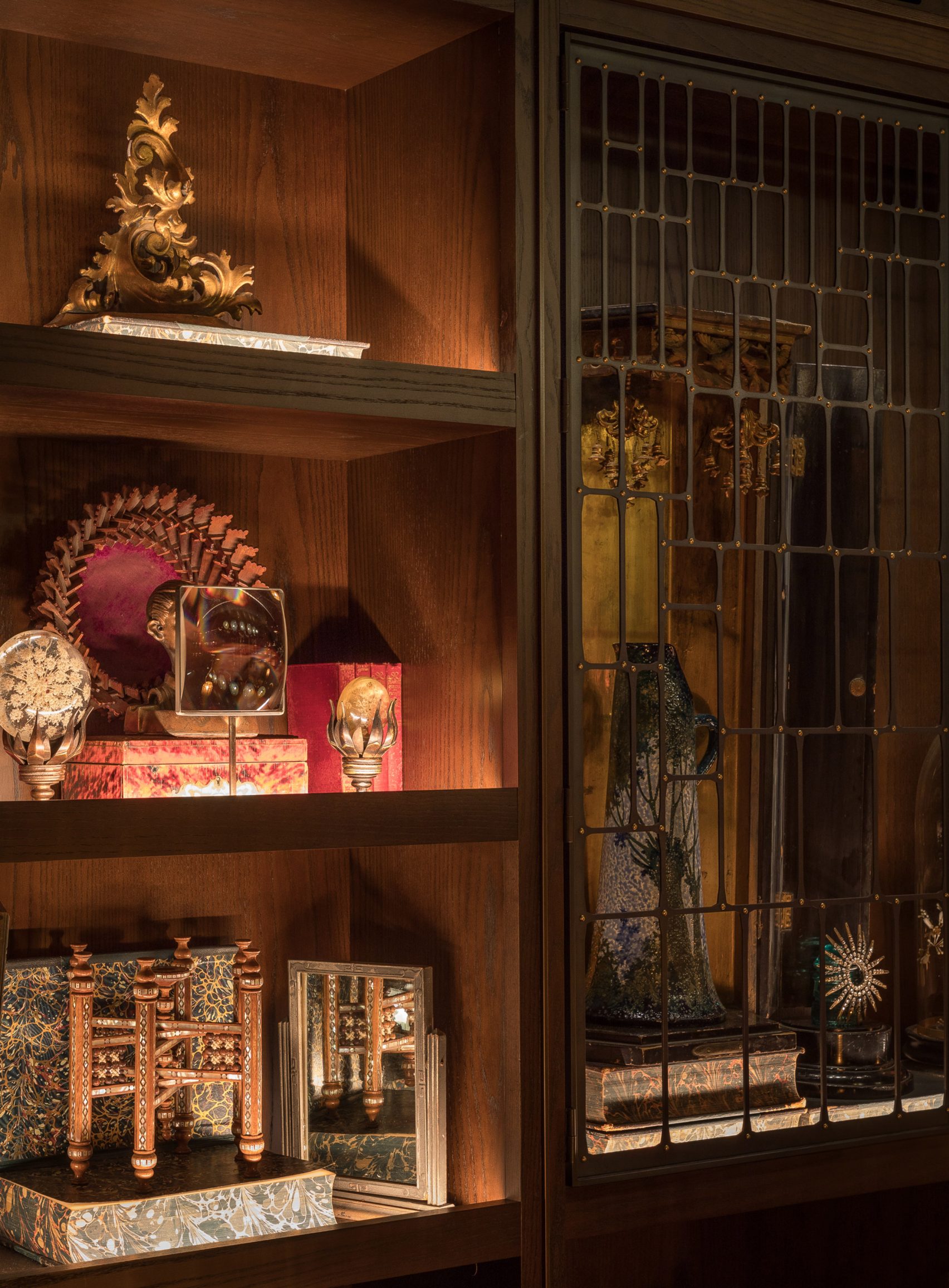 Graham Baba Designs Moody Deep Dive Bar At Amazons Seattle Hq