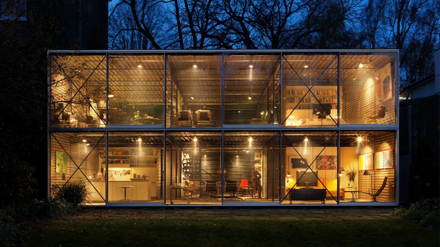 Michael and Patty Hopkins took high-tech architecture to historical ...