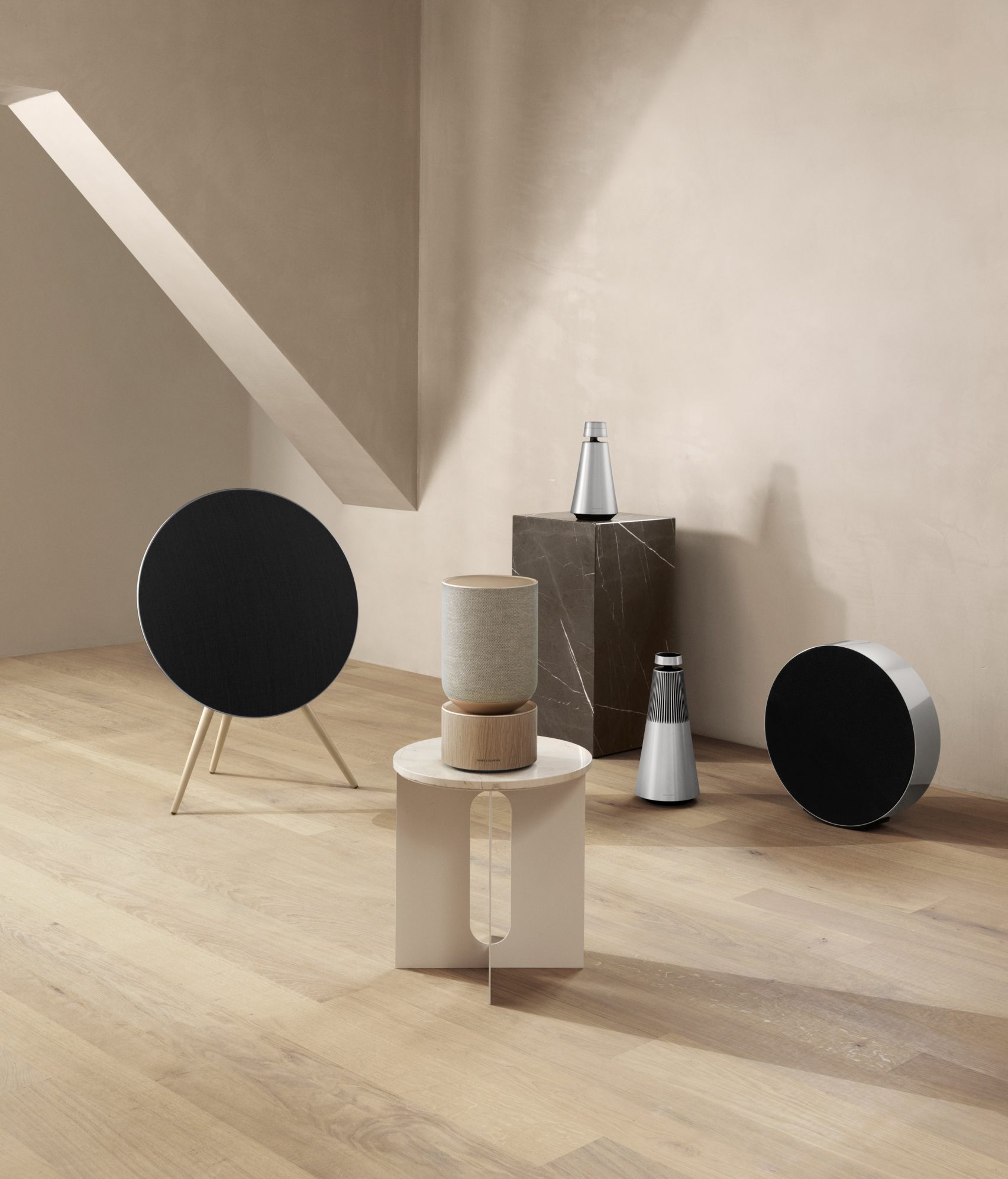 desymbol: Layer designs Bang & Olufsen speaker that "visually describes ...