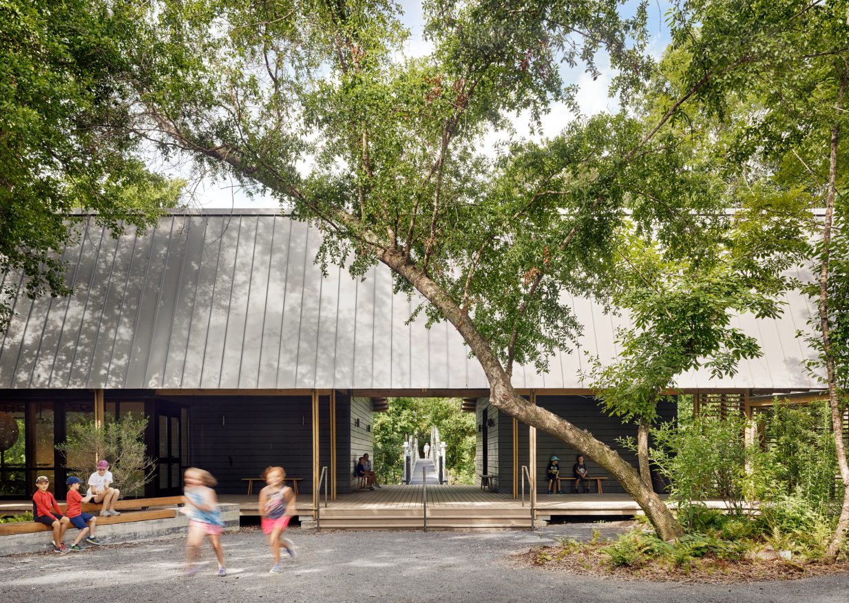 desymbol: Pine pavilions form Marine Education Center in Mississippi by ...