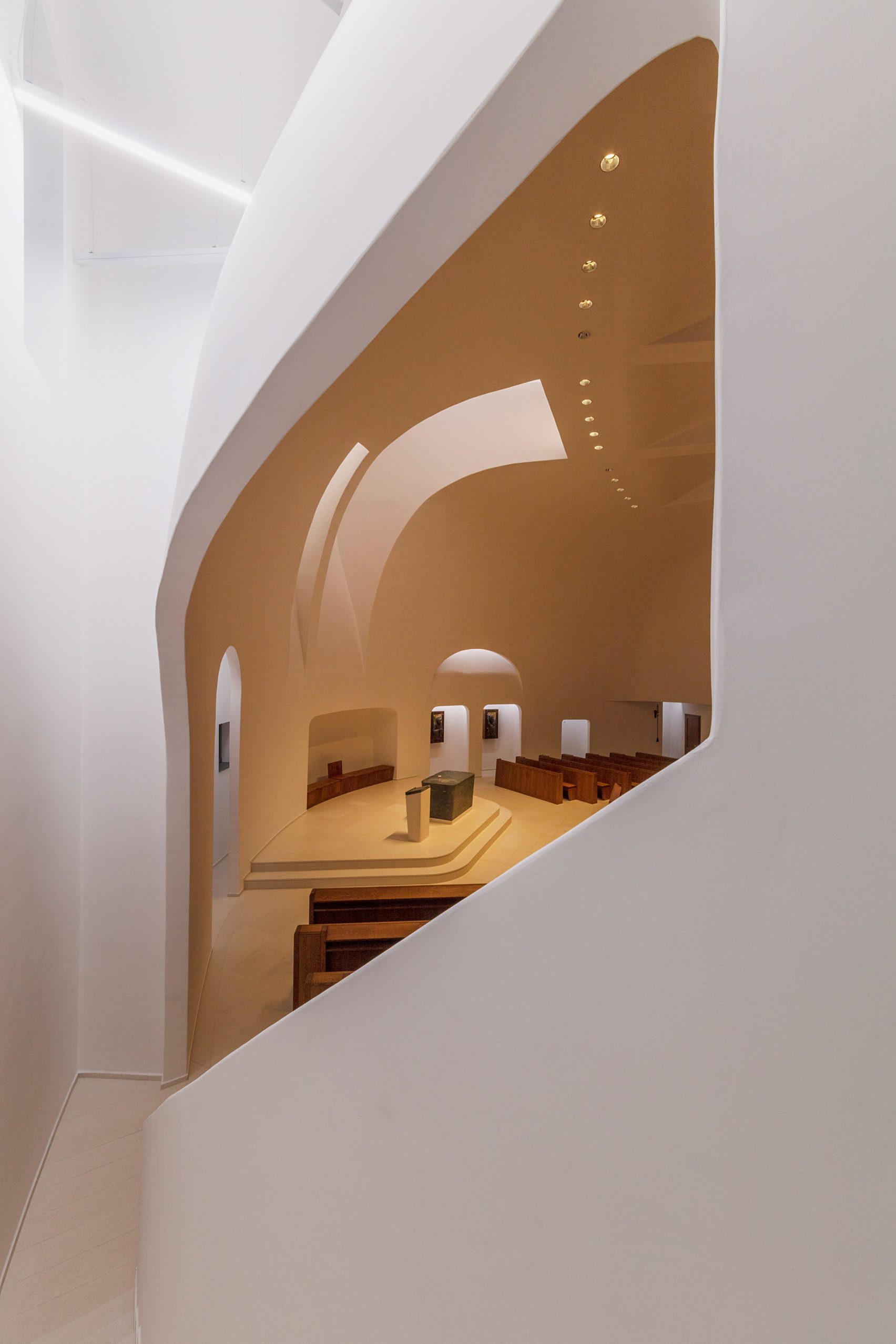 Robert Gutowski Architects designs minimal church interior in response ...