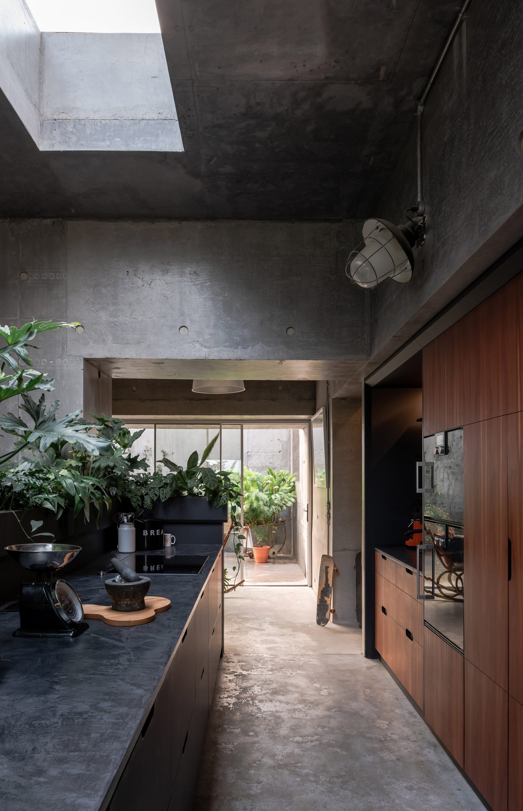 Grand Designs Concrete House Lewes - Smith Sichiple