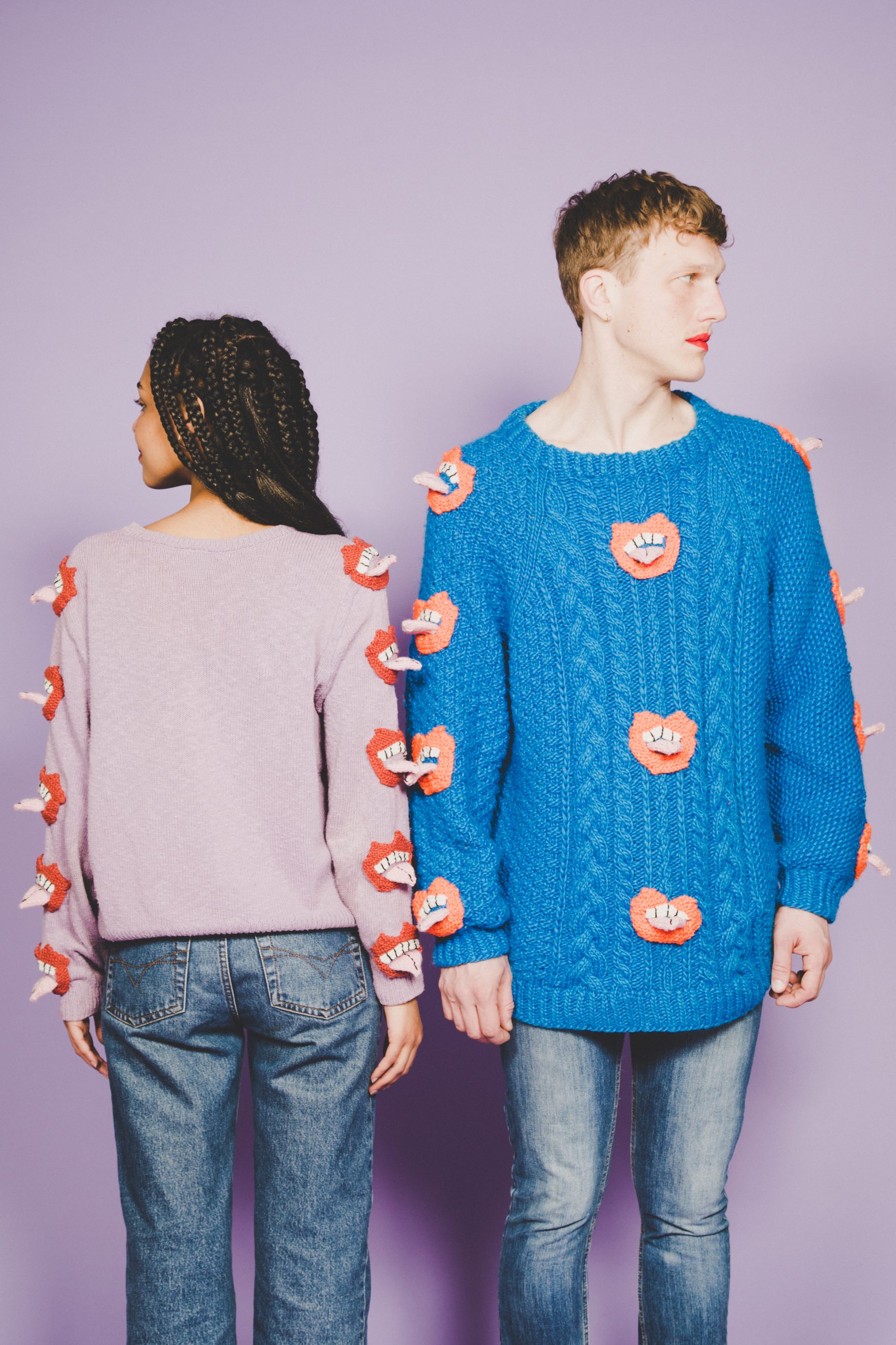 Ýrúrarí uses knitted body parts to give clothes a character of their ...