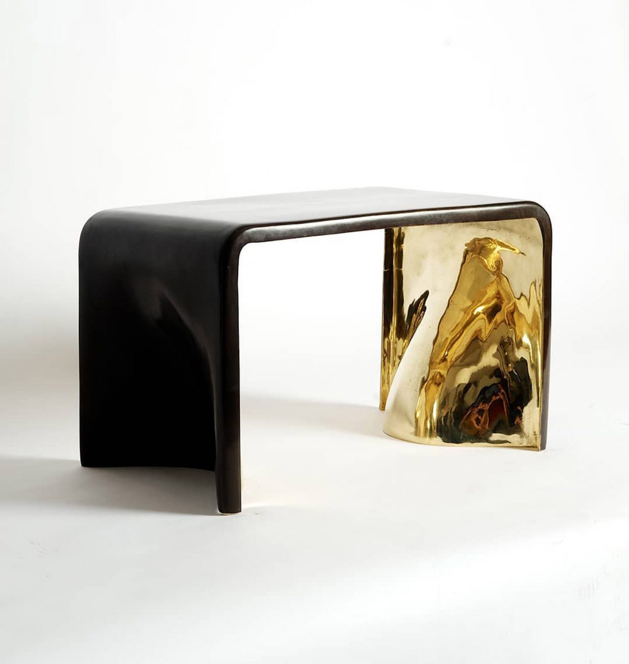 Khetan bench and console by Elan Atelier - Maryna Pretorius Architect