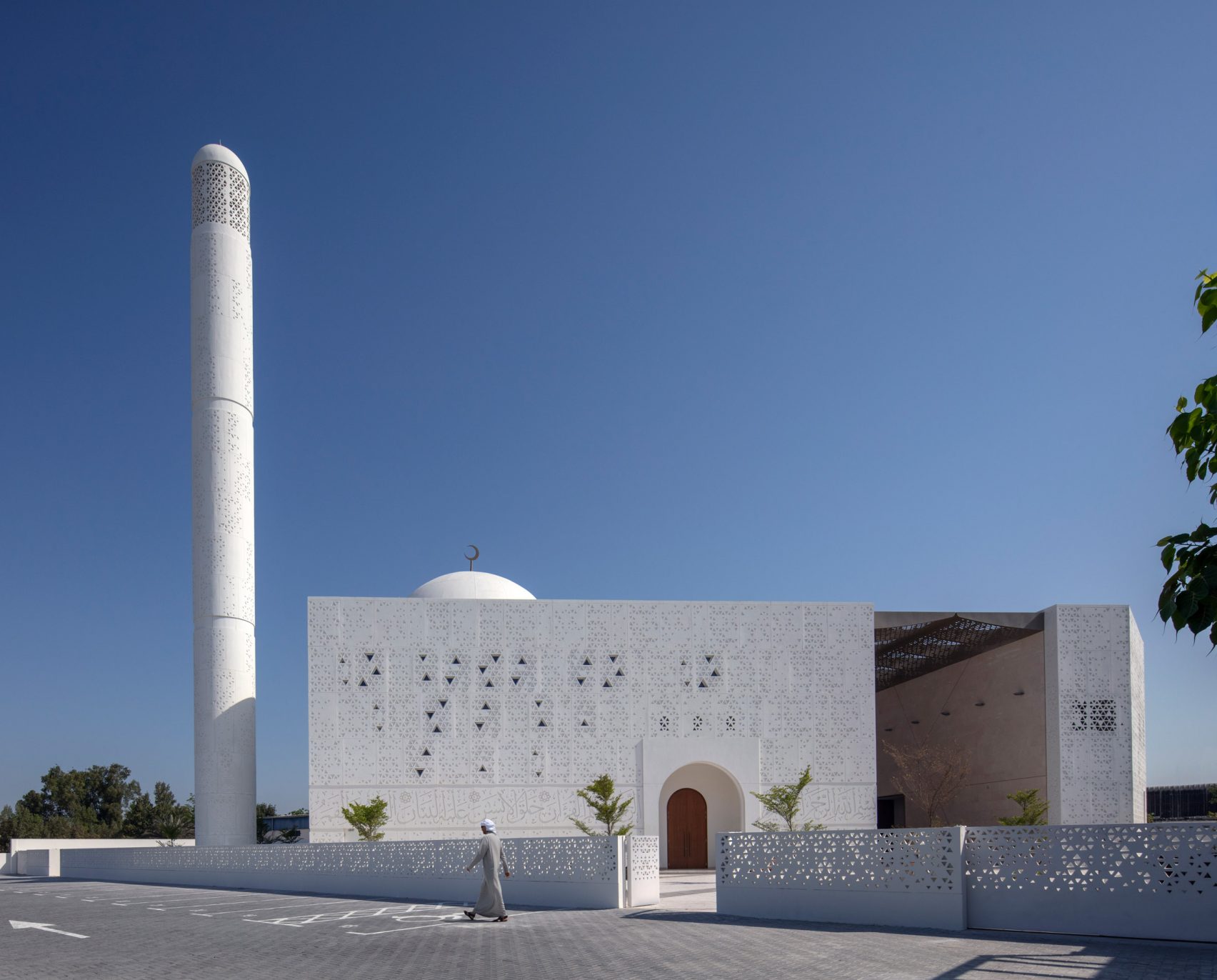Dabbagh Architects Creates Calligraphy Covered Mosque In Dubai