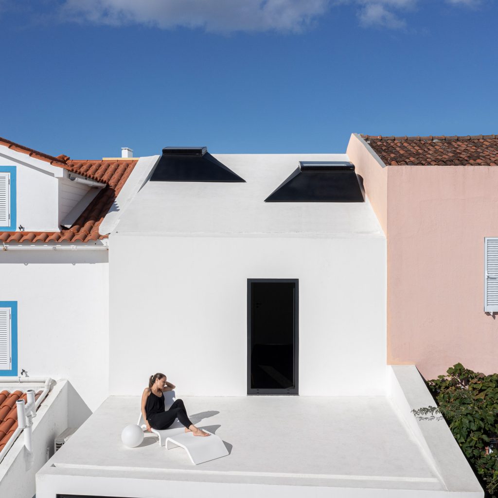 Carlos Ramos Pavilion by Álvaro Siza | Dezeen