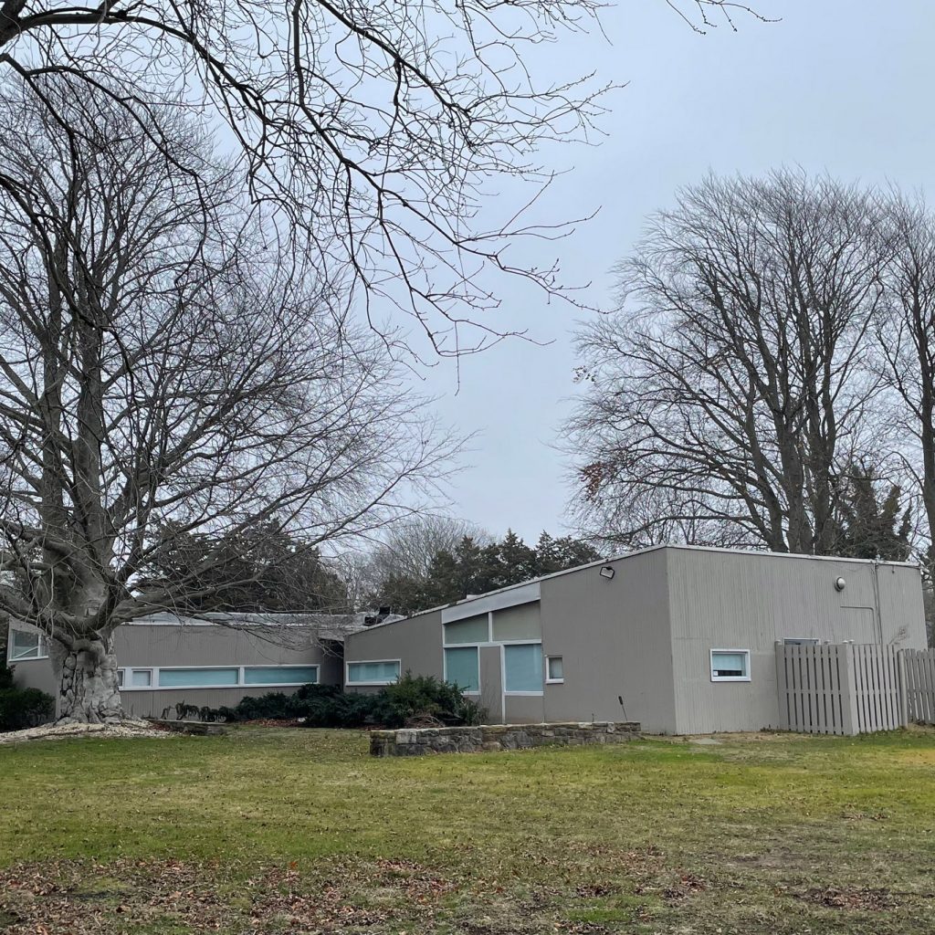 decmyk: "The destruction of Breuer's Geller house feels like the Penn ...