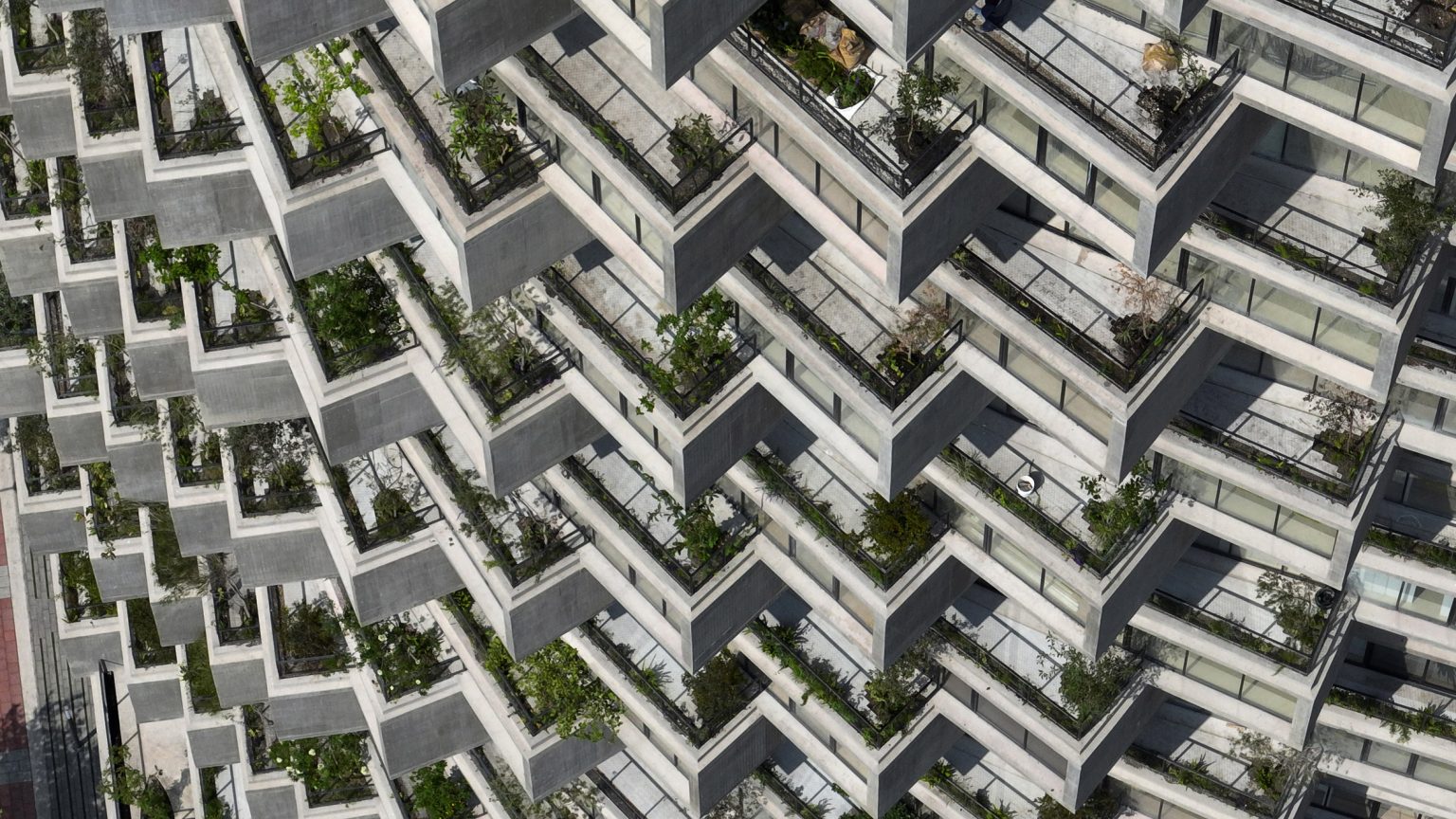 Big Completes Iqon High Rise In Quito With Pixelated Facade