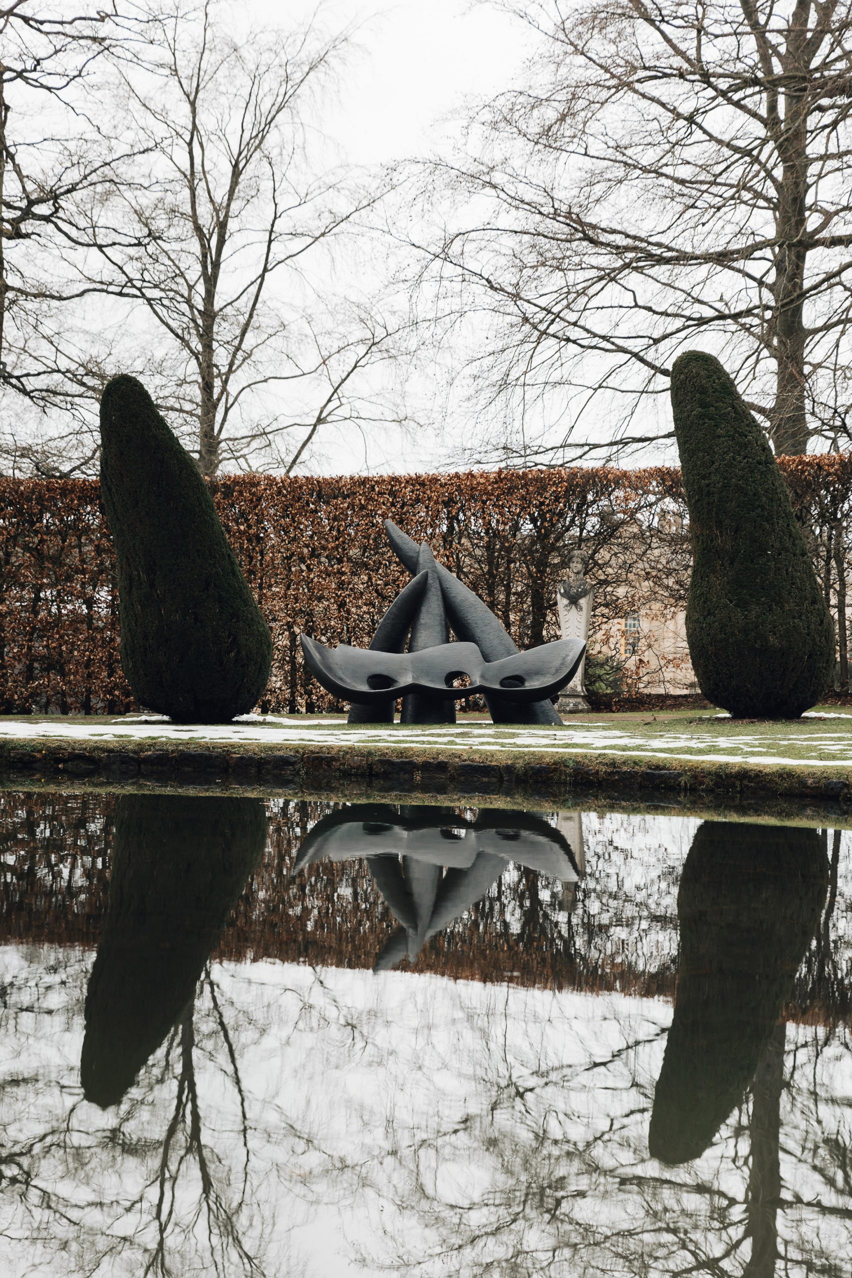 Mirror Mirror Exhibition Is A Strange Moment Of Time Travel 6079