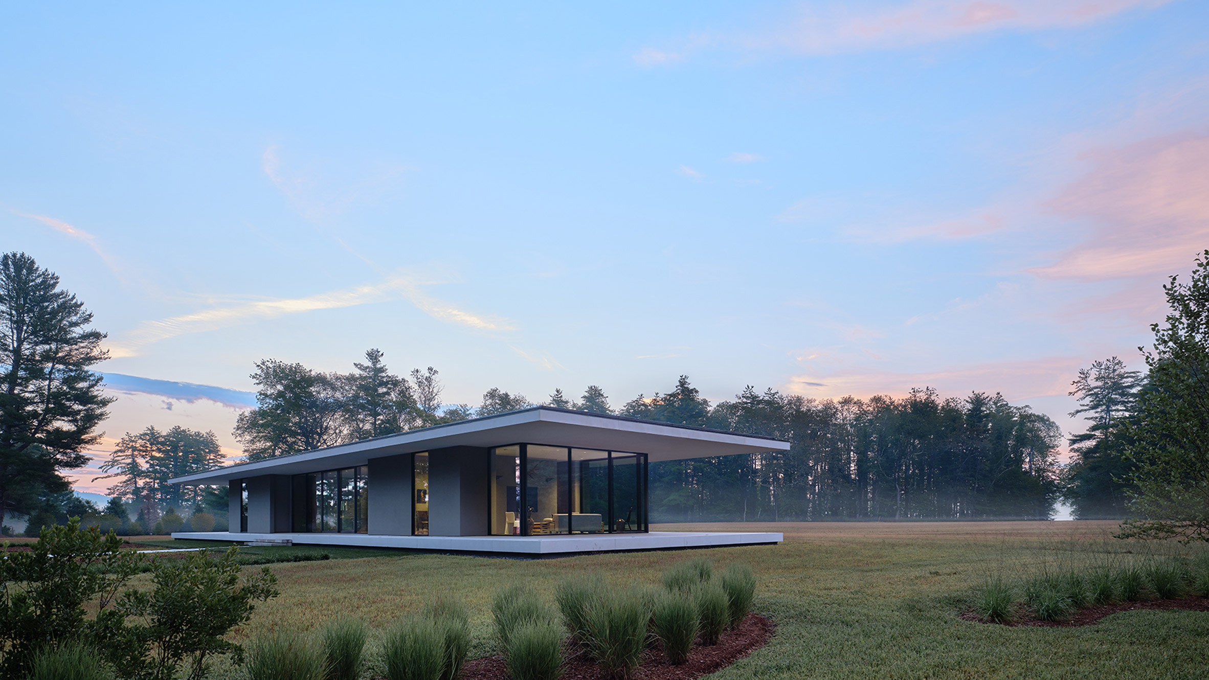 Specht Architects Creates Austere Glass House In The Berkshires Designlab Specht Architects Creates Austere Glass House In The Berkshires Designlab
