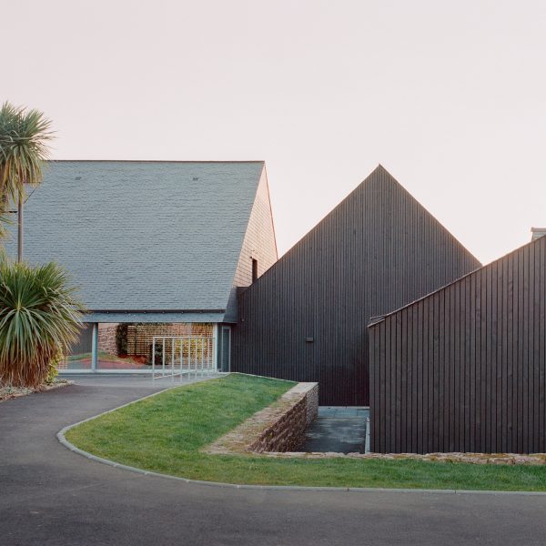 The Renovation Of A Public Swimming Pool And Spa In Britanny 2155