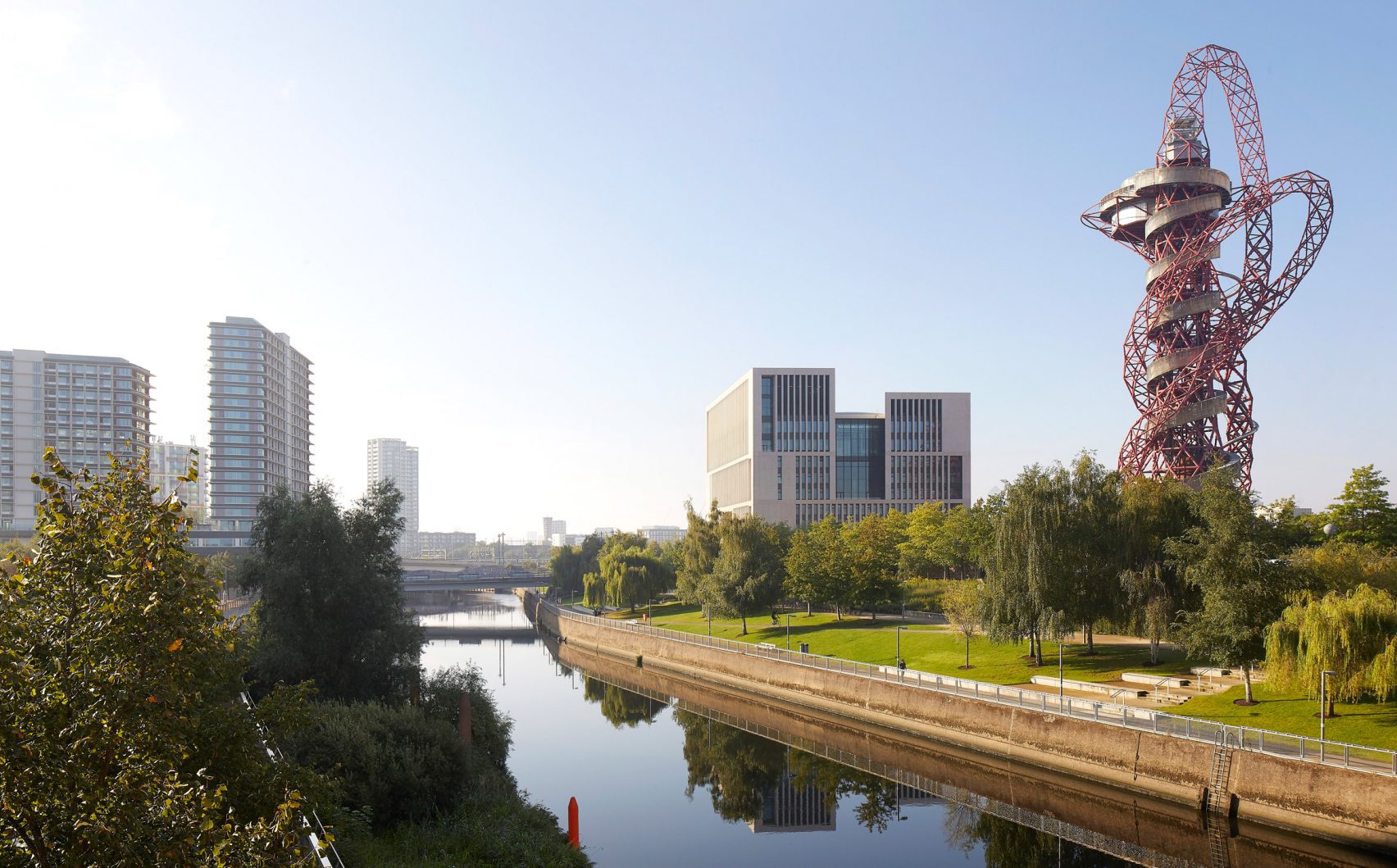 Stanton Williams Completes Ucls Largest University Building