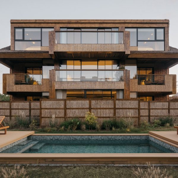 ARCHITECTURE DEZEEN: RooMoo Integrates Local Materials Into Som Land ...