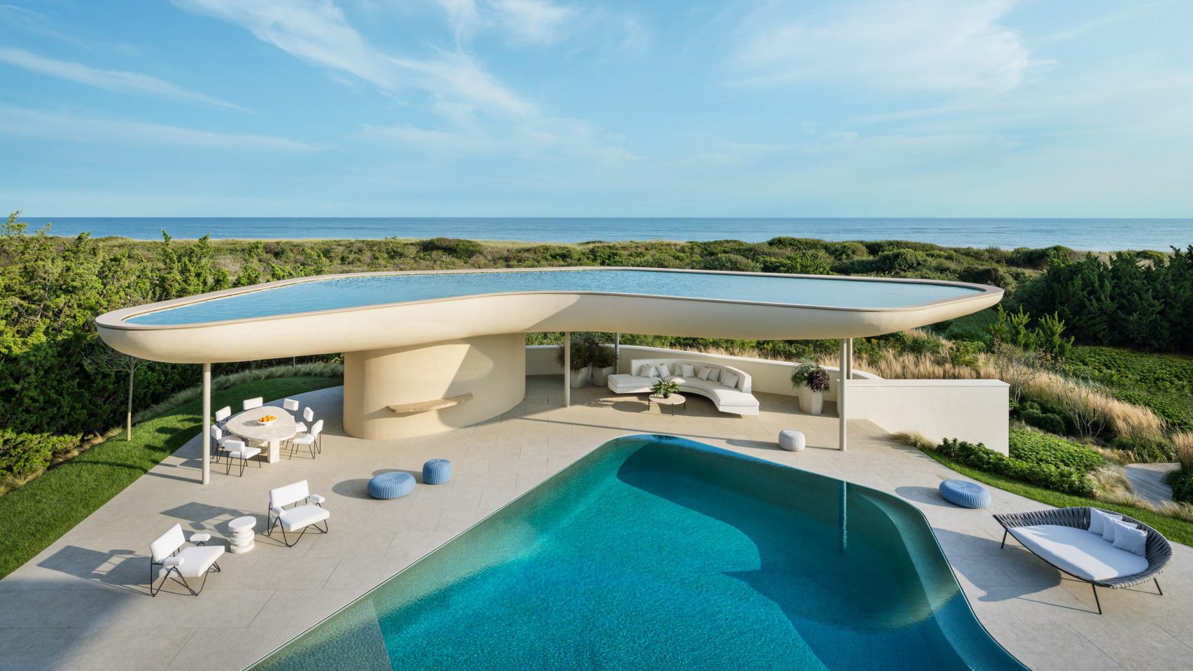 Eight relaxing beach houses with panoramic views
