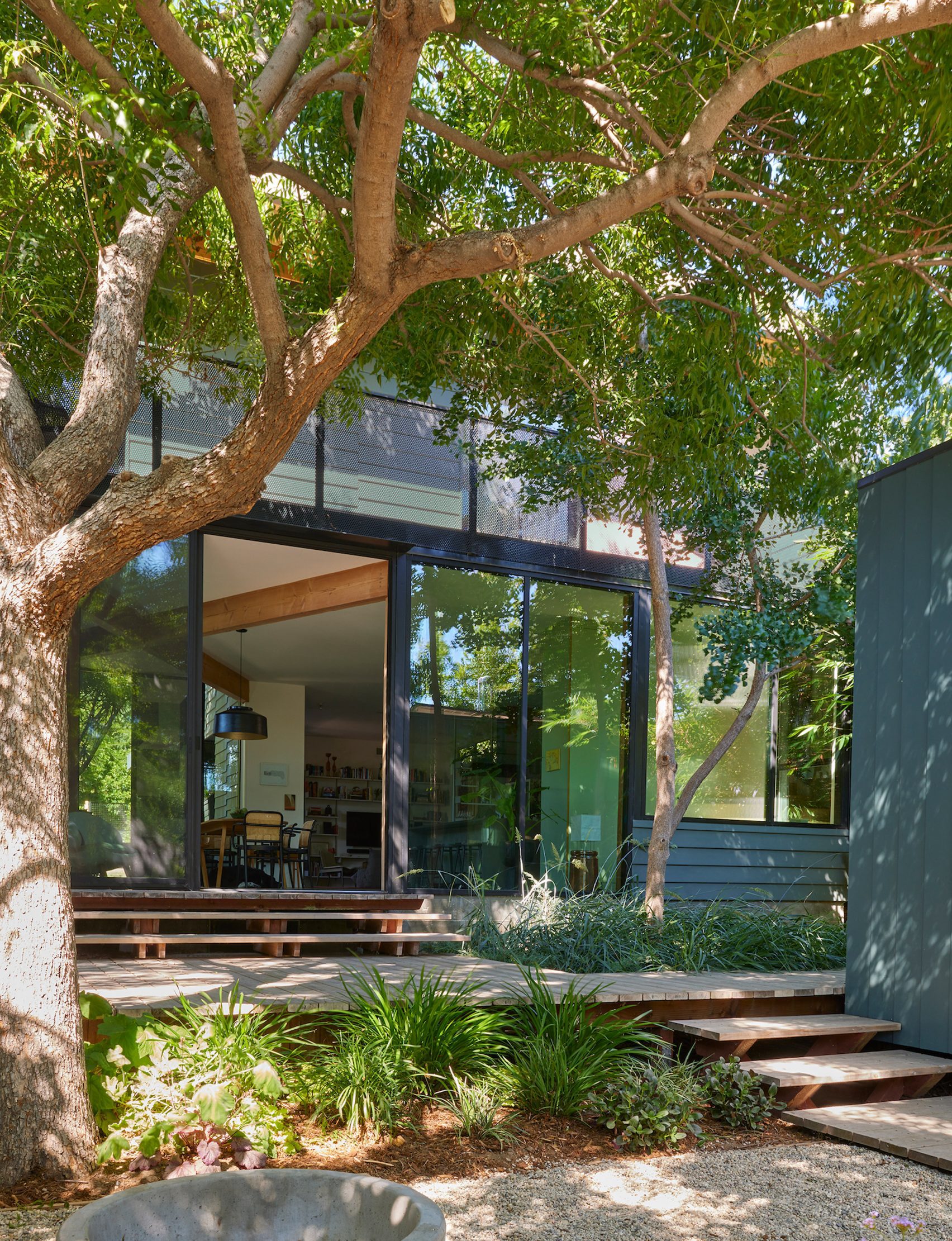 Pareja de arquitectos pasó dos décadas construyendo Atwater House en ...