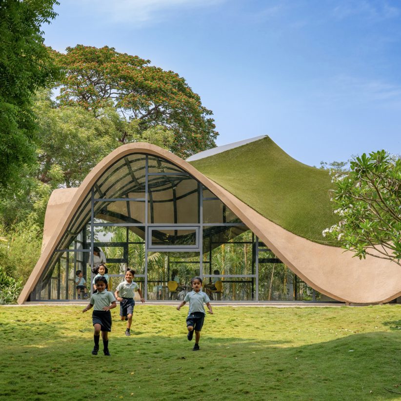 Dominique Coulon And Associés Creates Colour Blocked Creche In France