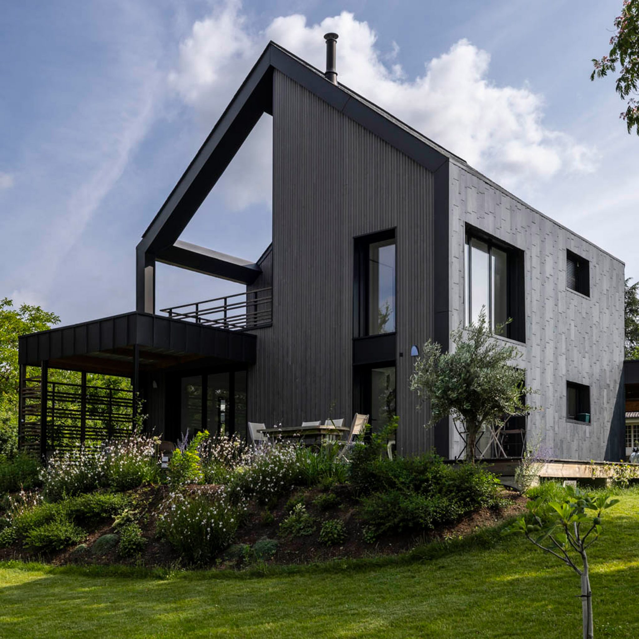 Cupa Pizarras Creates Facade Cladding System Made From Natural Slate 2263