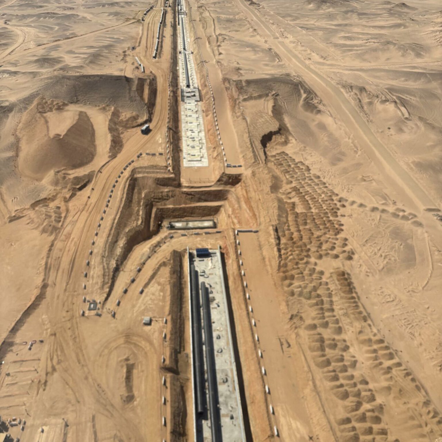 Video Reveals Construction Progressing On The Line In Neom