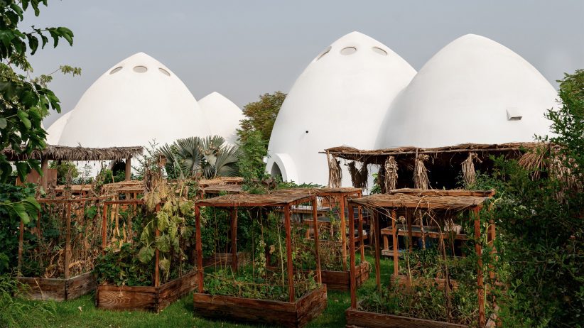 Emkaan Creates Clusters Of Pointed Dome Classrooms For Dubai School