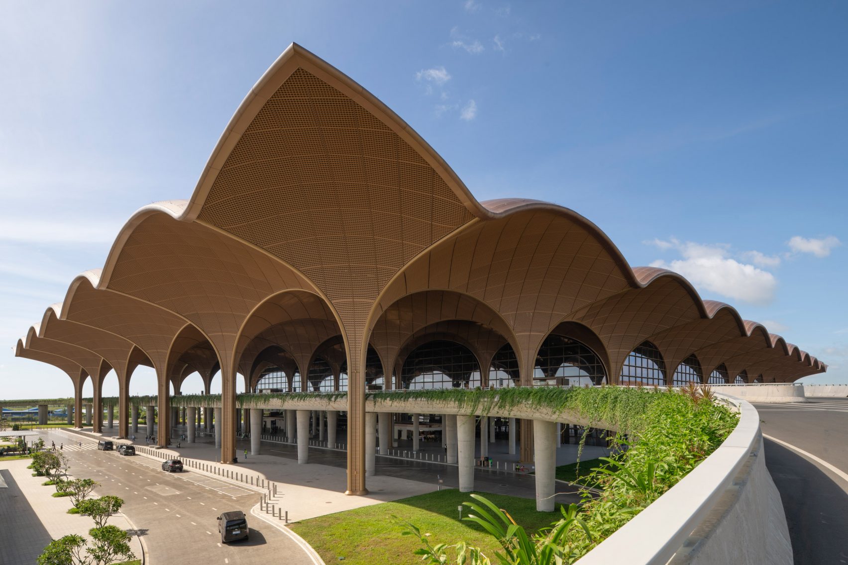 Foster + Partners diseña un techo de celosía para el aeropuerto de ...