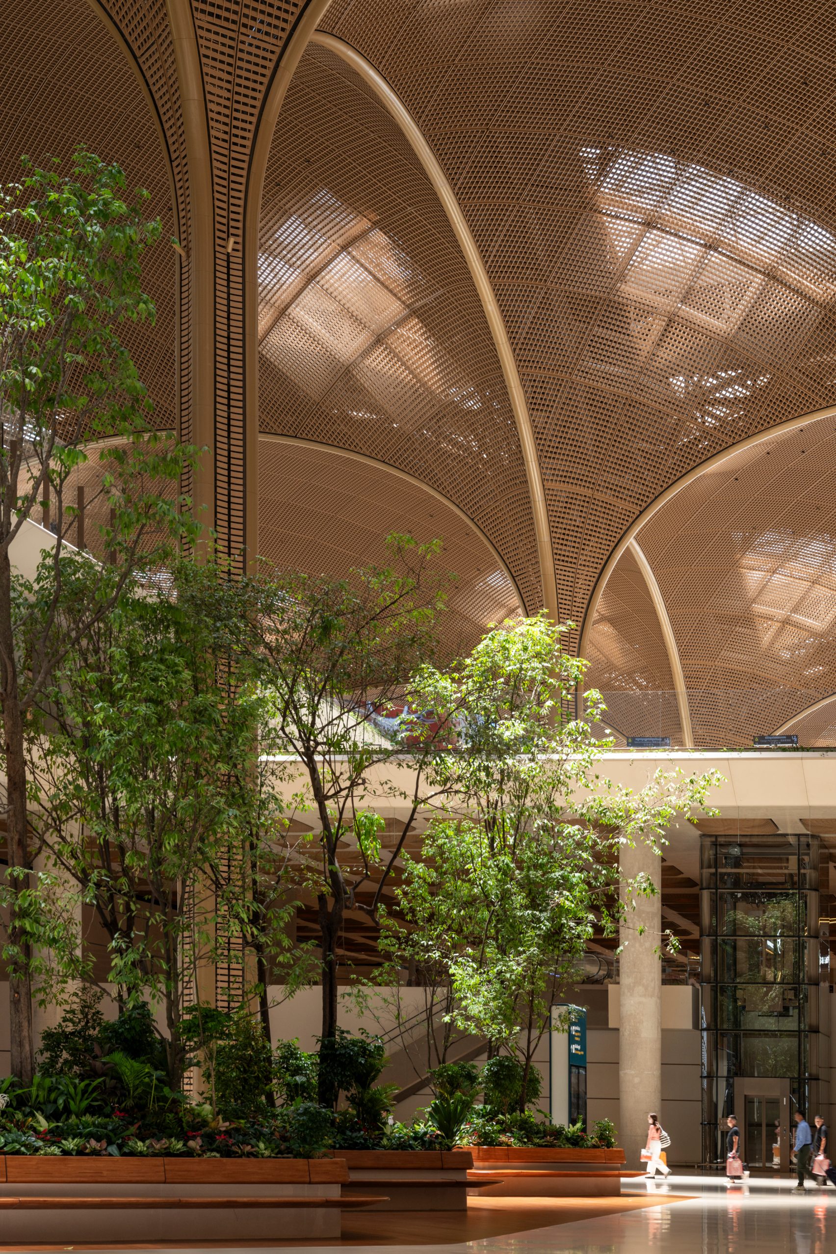 Foster + Partners tops Cambodian airport with latticed canopy