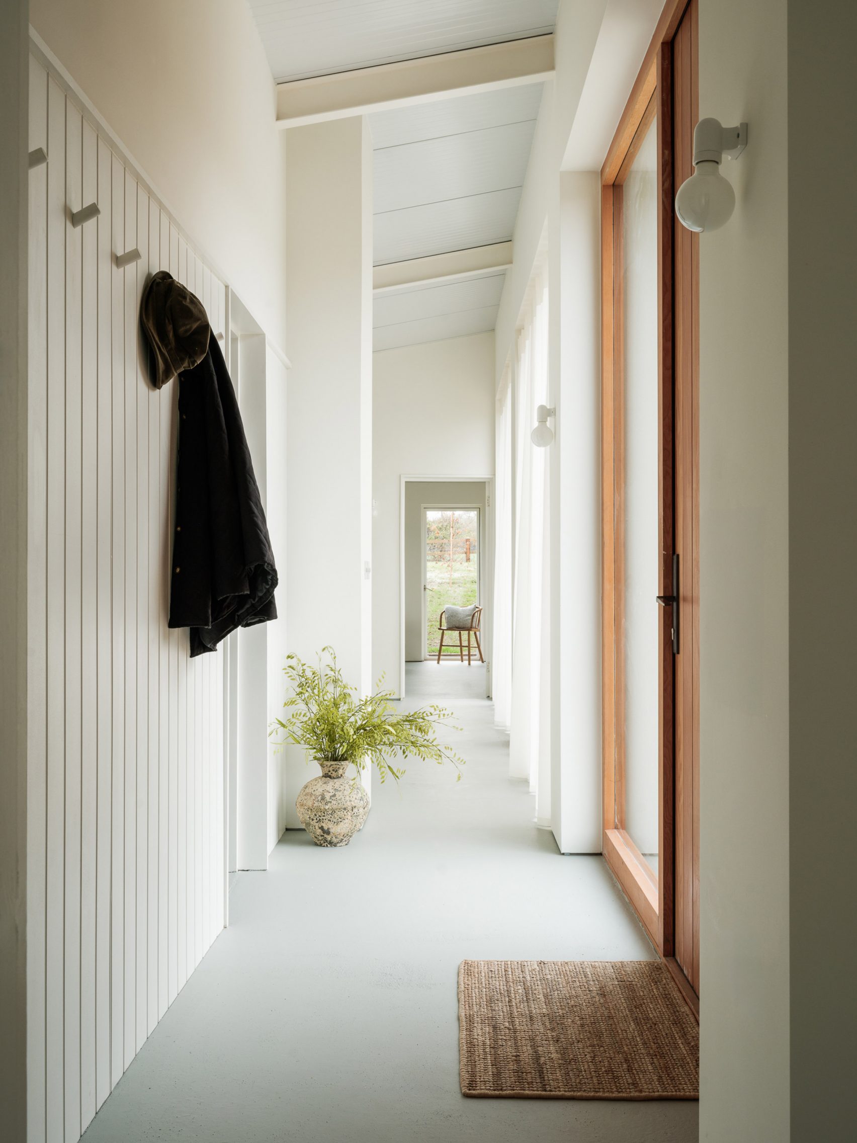 Bindloss Dawes converts former tractor shed into light-filled rural ...