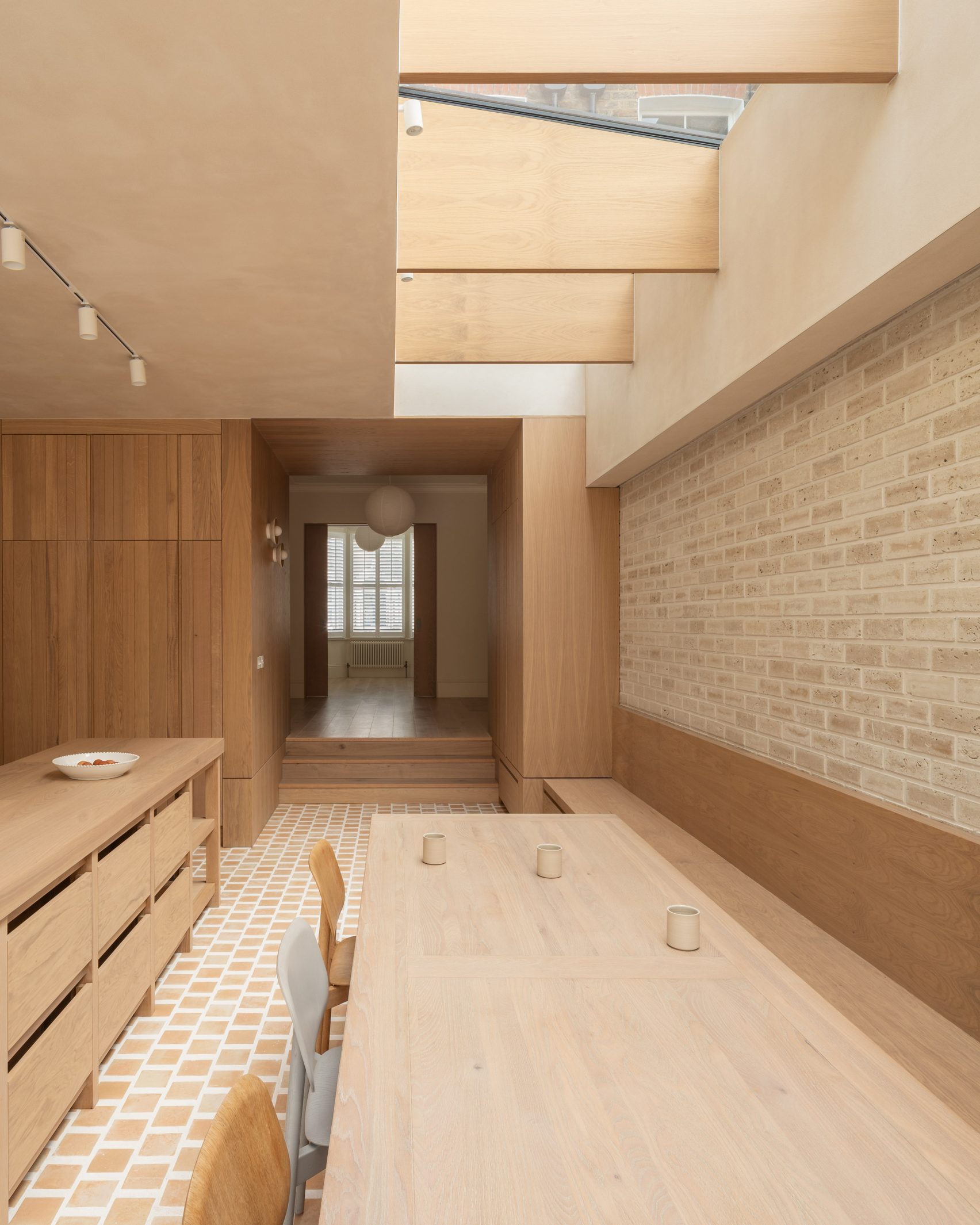 Proctor & Shaw creates "powerfully tranquil" Stone Brick House