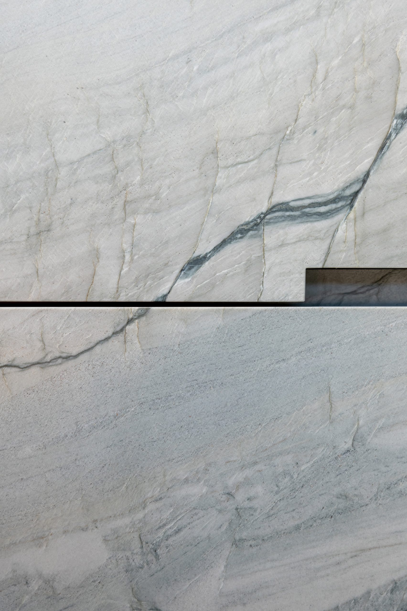 Blue Ocean quartzite by Eggersmann