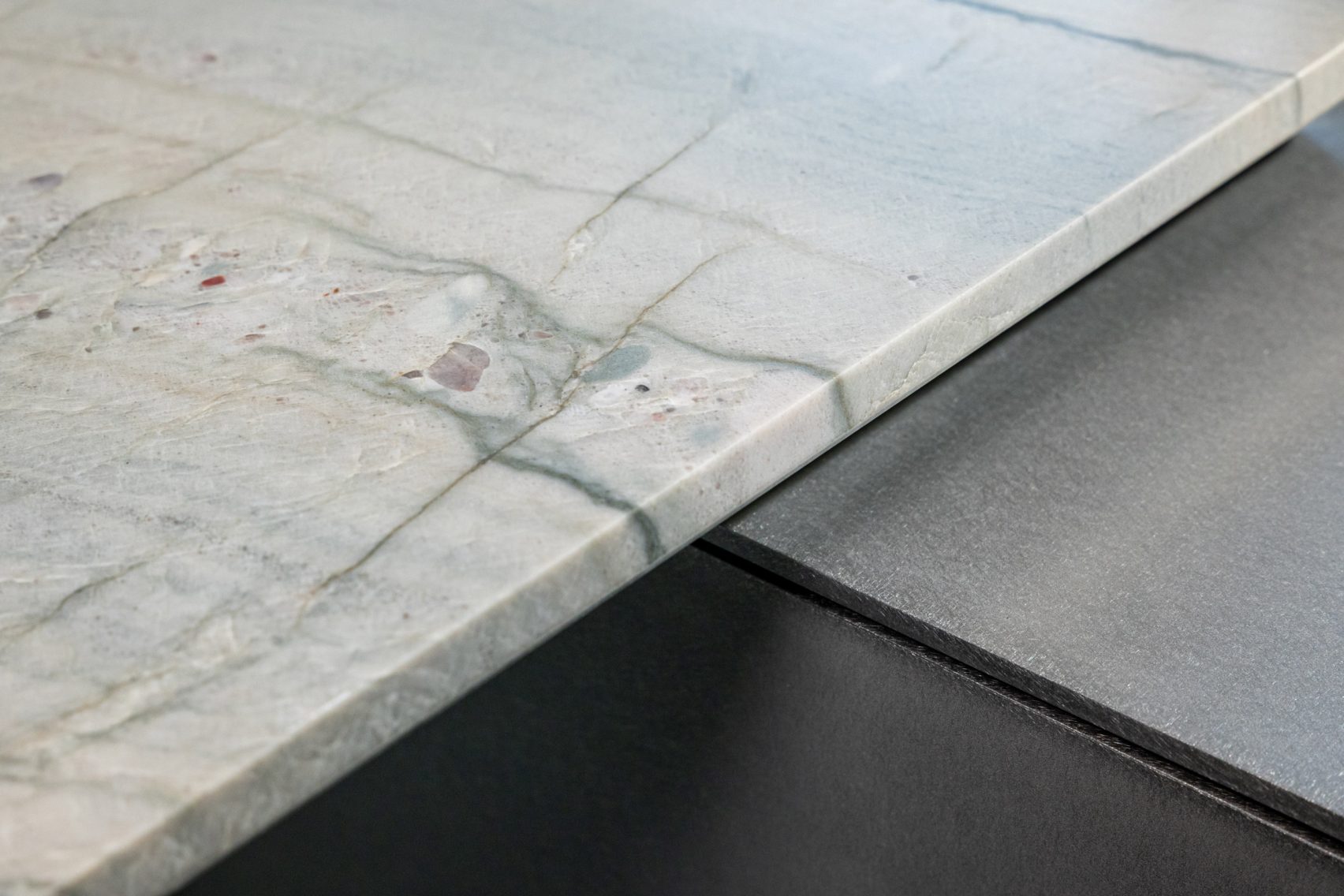 Blue Ocean quartzite by Eggersmann