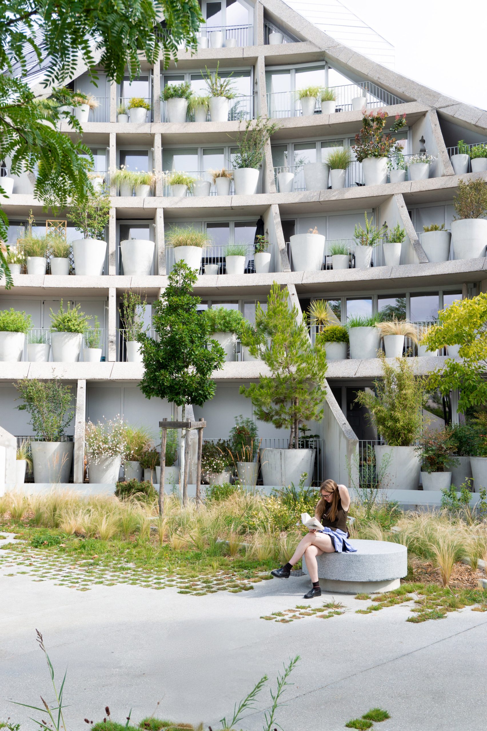 Plant pots animate La Vallée Verte housing by MVRDV