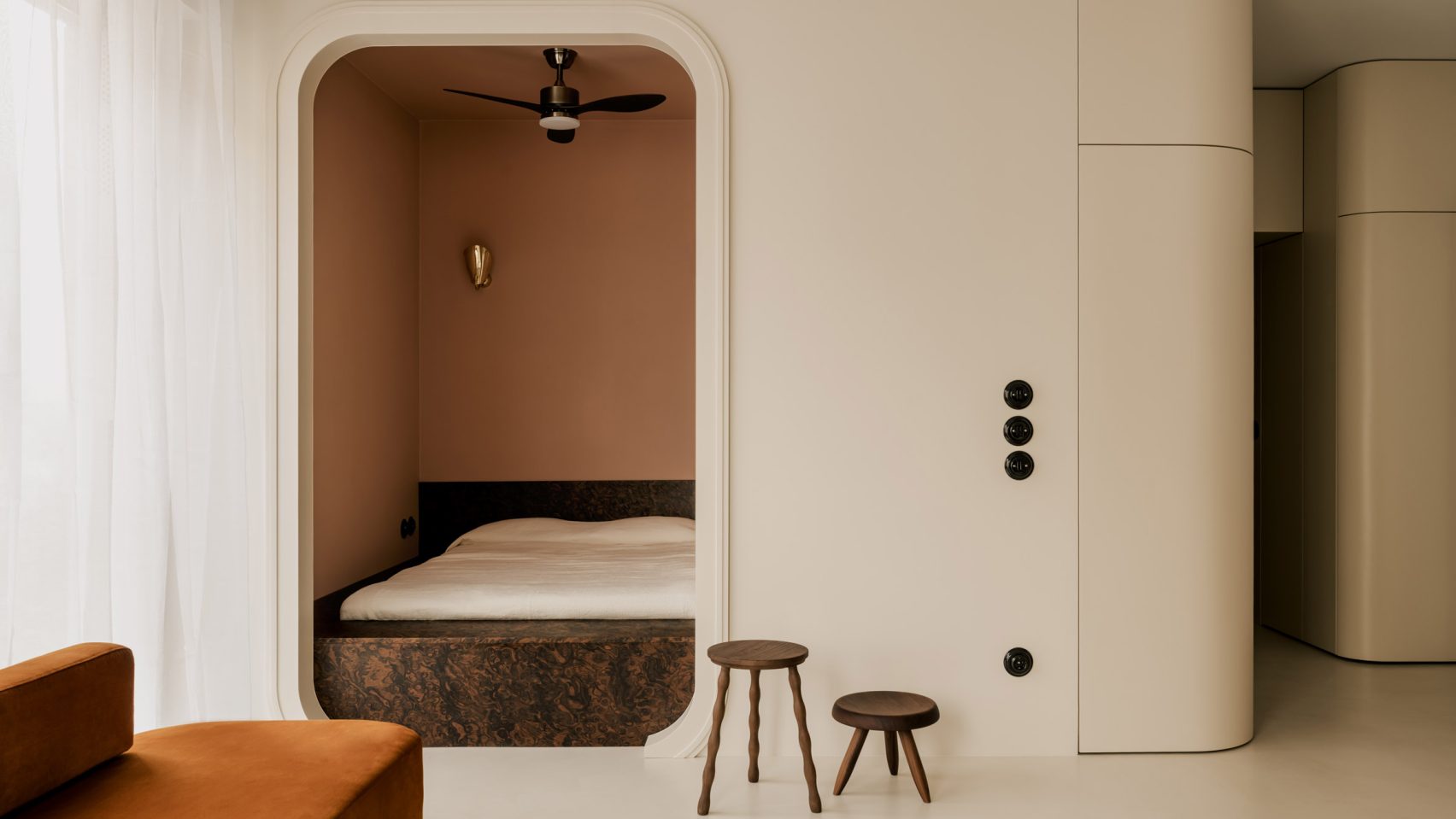 Apartment by Dawid Konieczny evokes maritime architecture