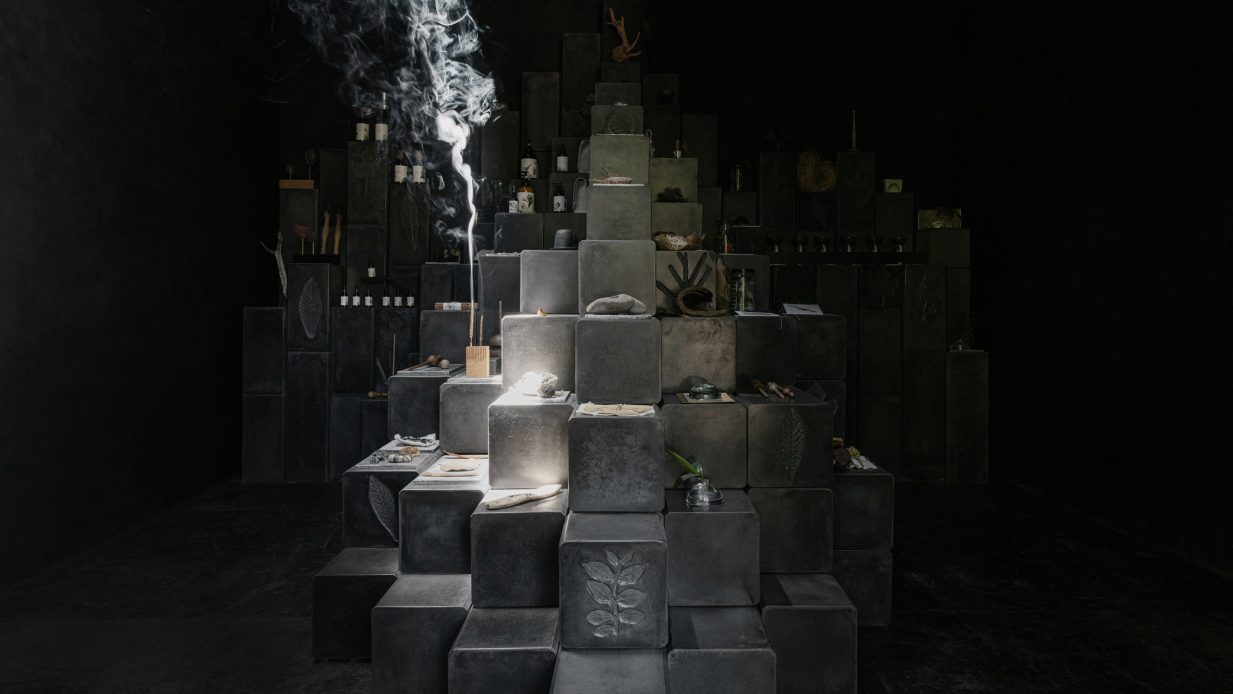 Esrawe+Cadena creates fragrance "temple" for Xinú Oaxaca